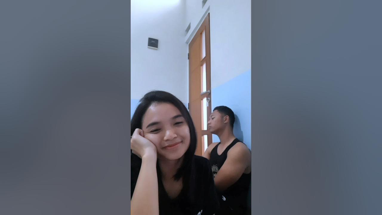 Suamiku Huang Wenbo? - YouTube