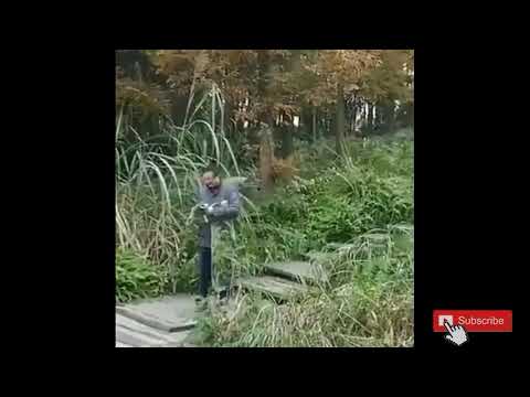 Lumayan Nih Kain, Buat Ngintip Orang Yang Lagi Mandi wkwkwkek