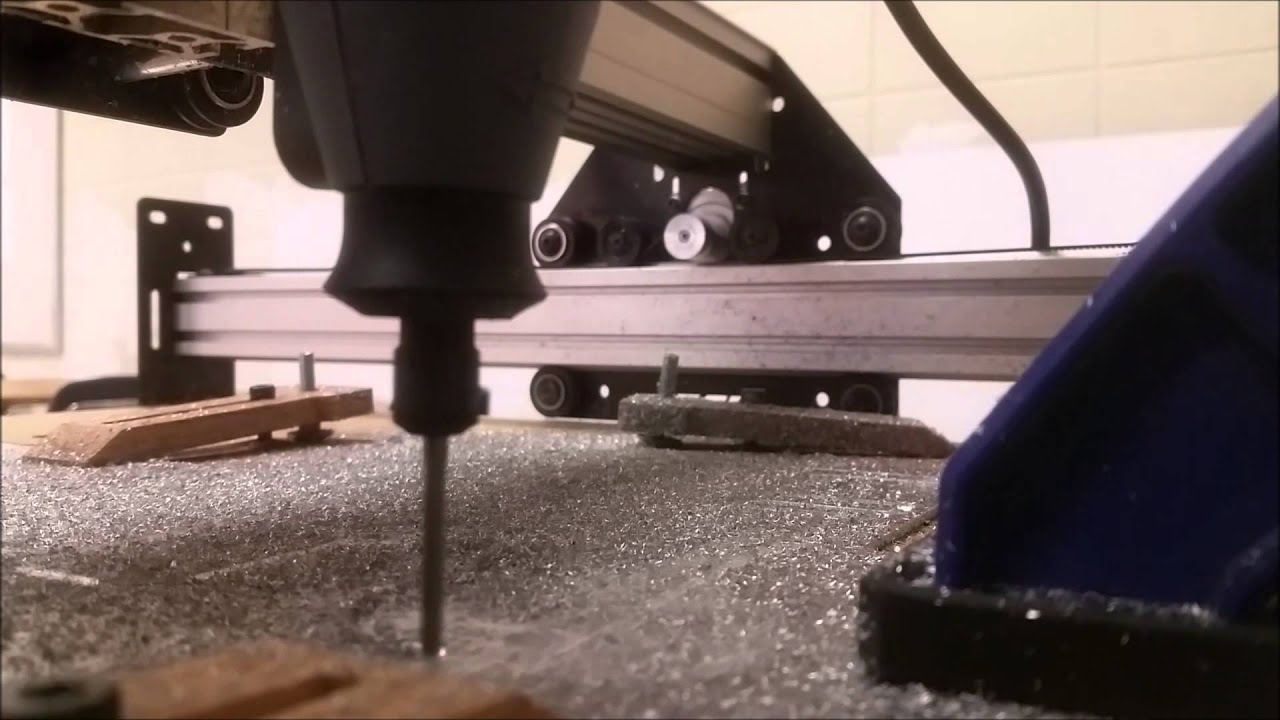 Shapeoko 2 cutting aluminum - YouTube
