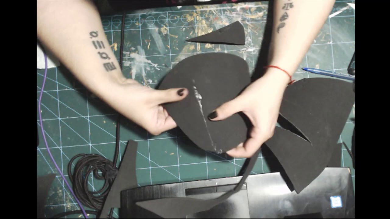 Cosplay:Tutorial de armadura (hombro/hombrera) - YouTube