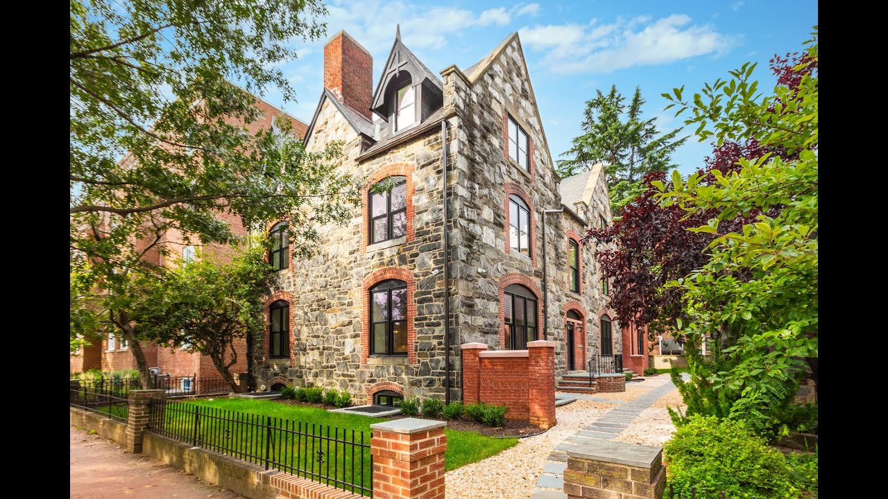 Downing House Residence 1 & 2 - 216 8th Street NE, Washington, DC - YouTube