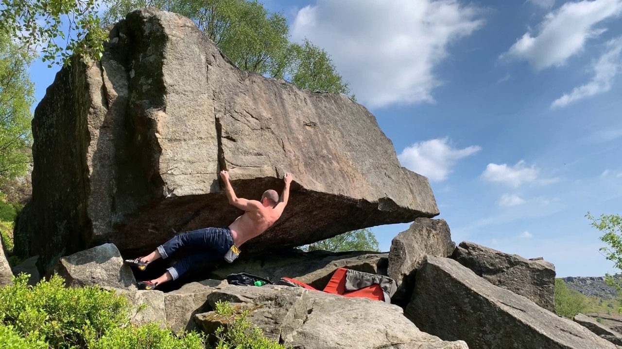 Curbar Boulder Session - YouTube