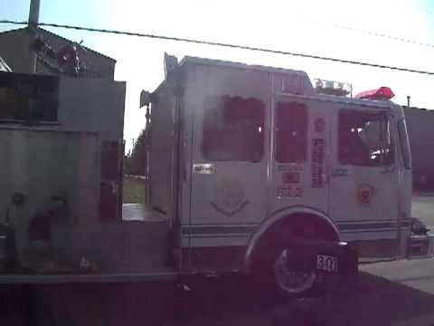 engine 52-2 and engine 52-1 responding to AFA - YouTube