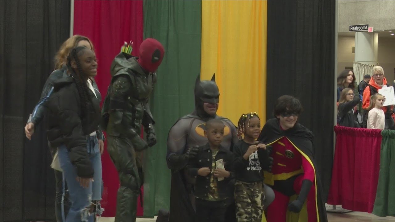 Families close out 2022 at the PNC New Year`s Eve Kid`s Countdown - YouTube