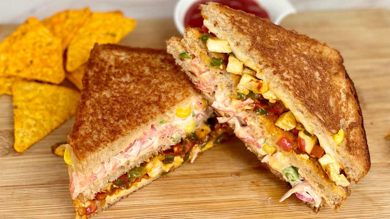 Crispy Schezwan Paneer Mayo Sandwich On Tawa |बाजार जैसा क्लब सैंडविच ...