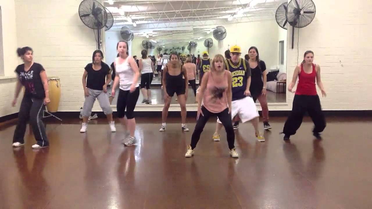 Twerk it by Savavge hip hop dance routine choreography by Nat B - YouTube