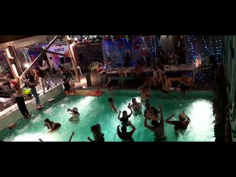 pool party 🎉🎉🎉