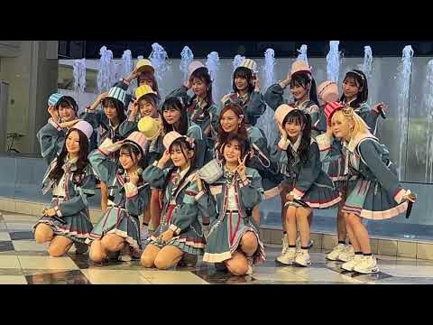 HKT48 17th シングル バケツを被れ！発売記念イベント 池袋サンシャインシティ噴水広場 - YouTube
