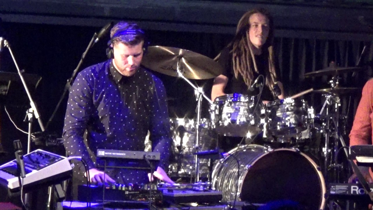 15 22 05 Re Fressed Orchestra 10 jaar WMDC Grounds Rotterdam 2016 ve 04 ...