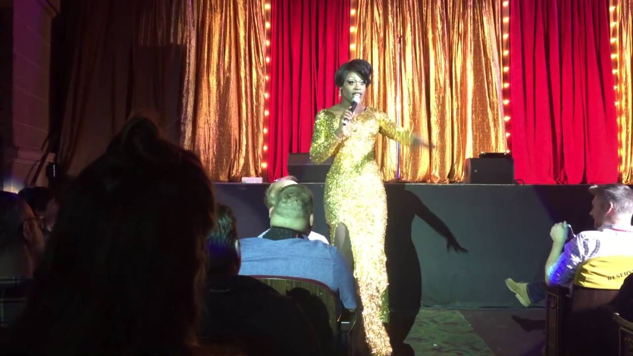 Bob The Drag Queen Purse First @ Drag Queens of Comedy 2016 - YouTube