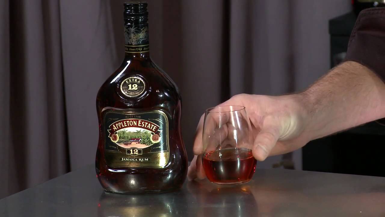 How to Taste 12 Year Old Appleton Estate Rum - YouTube