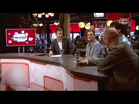 Mariona Smets/DanMcB en Sean Dhondt Interview TV Oost - YouTube