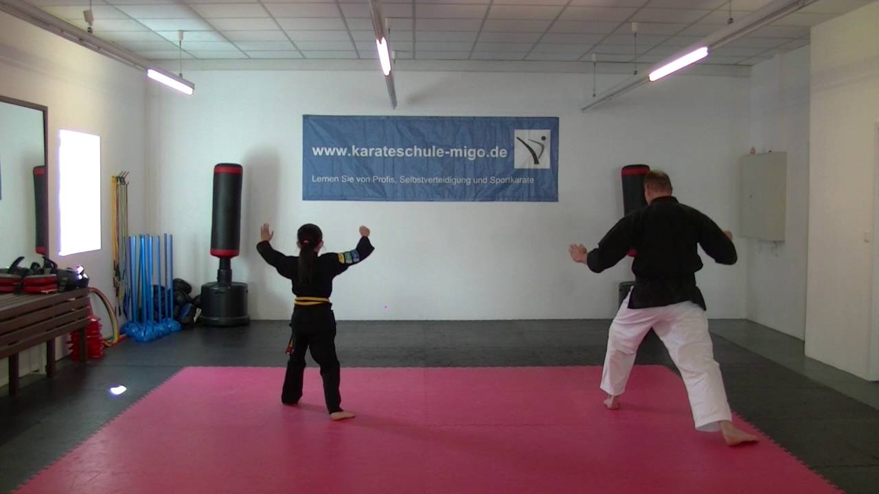 Kata Saifa (GoJu Ryu) - Karateschule-MIGO - YouTube