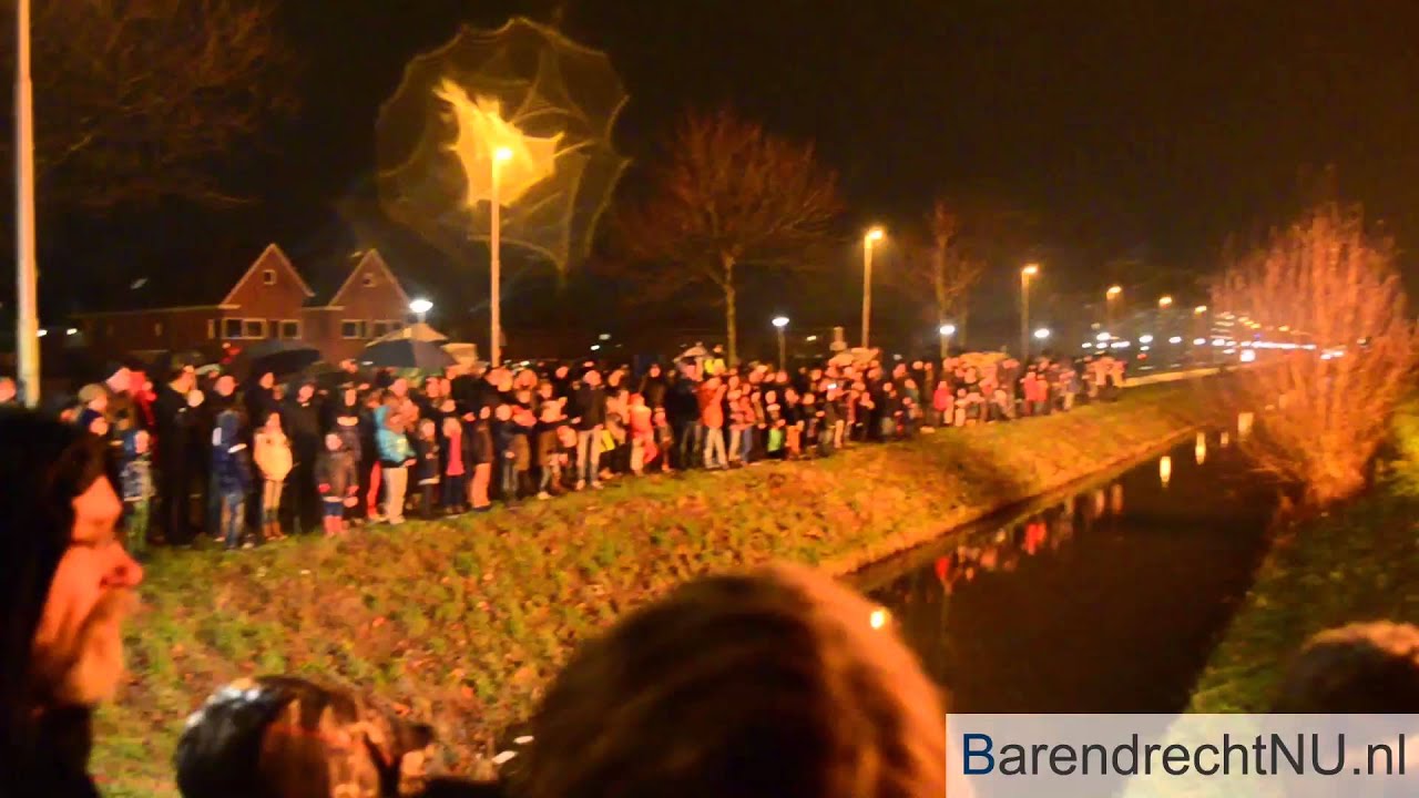 [JF] [HD] Kerstboomverbranding Portland, Rhoon (06-01-2015) - YouTube