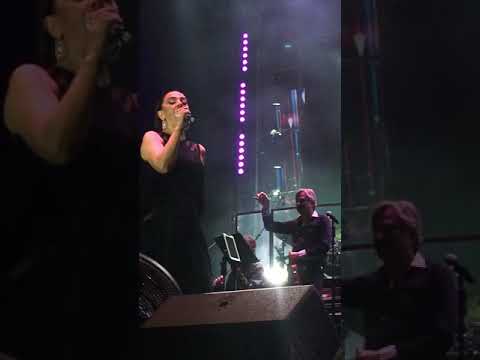 Ebru Gündeş - Çingenem