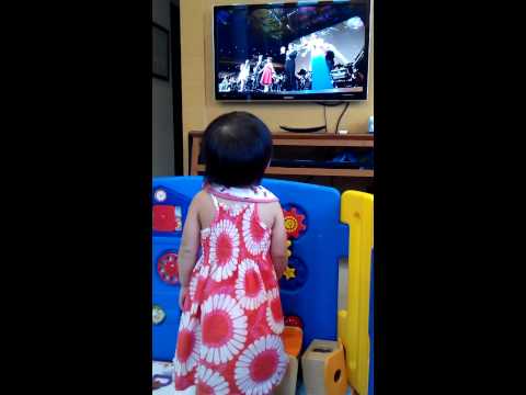 Dancing to Ponyo video clip