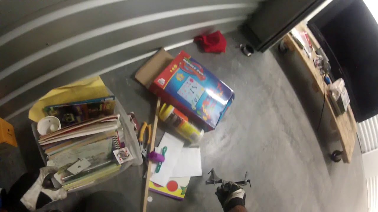 Abandoned Storage Unit Locker clean out - YouTube