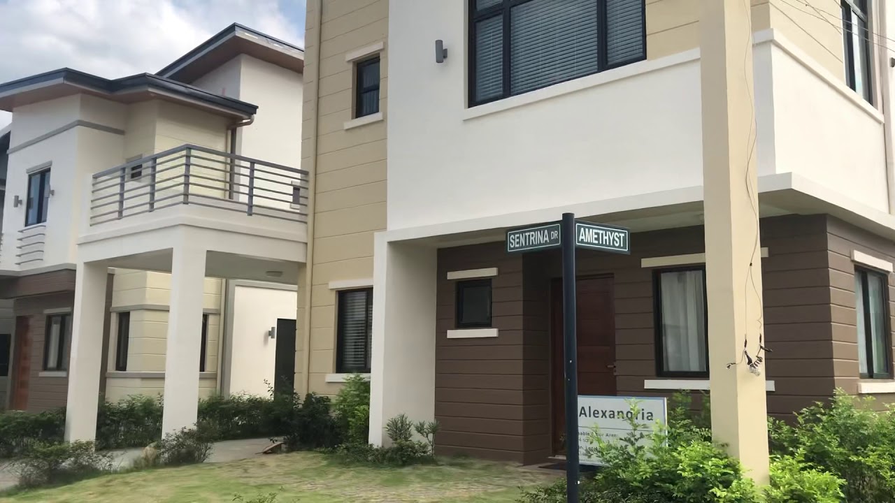 Sentrina Lipa Alexandria House 5Bedrooms 2T&B - YouTube