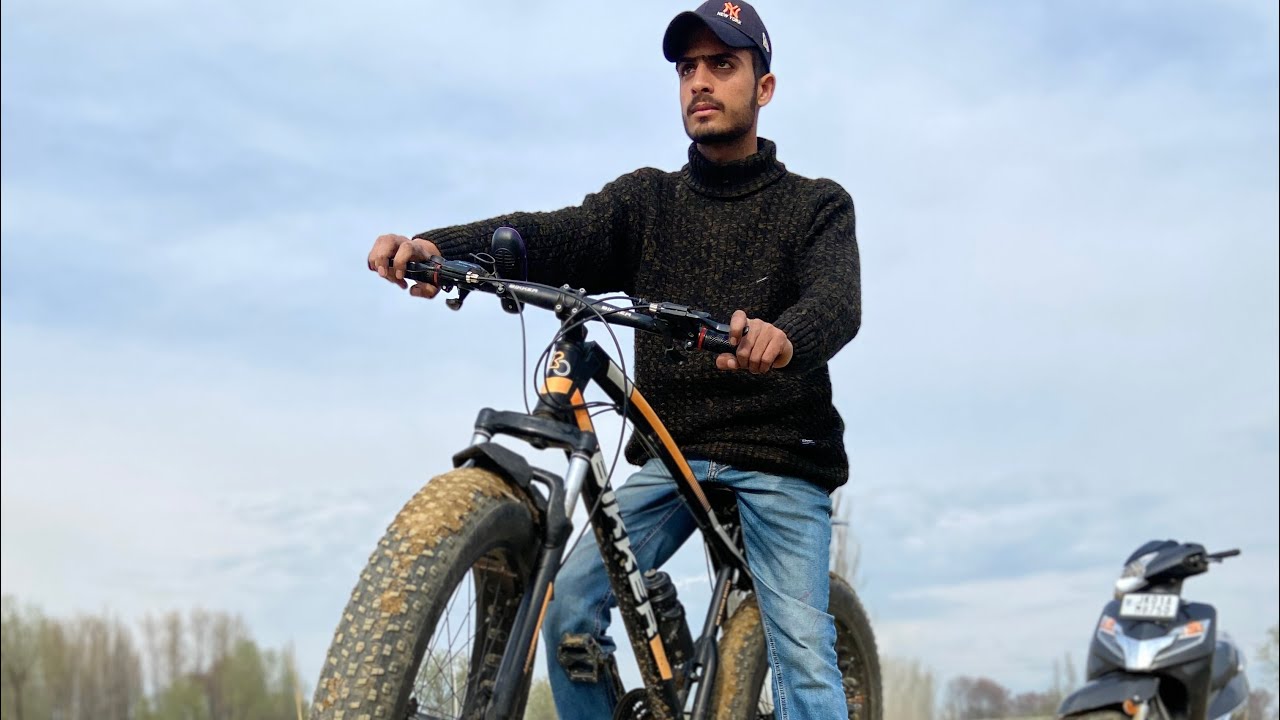 1200 people on a small stone | life of saahil |life of sahil - YouTube