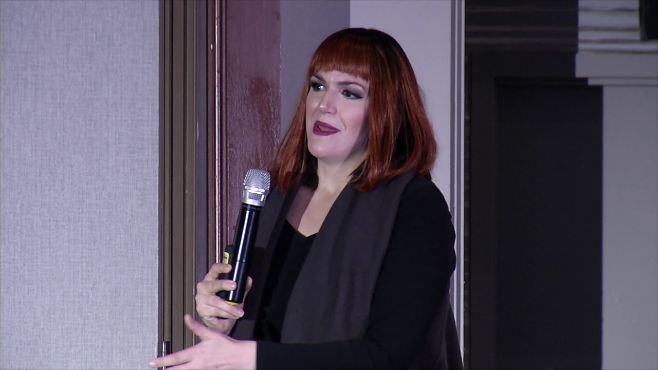 Yvette D' Entremont (the sci-babe) speaks at the LogiCal-LA 2018 ...