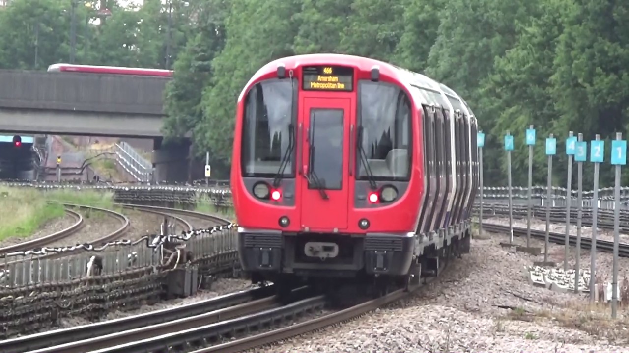 Metropolitan Line Observation 08 06 17 - YouTube