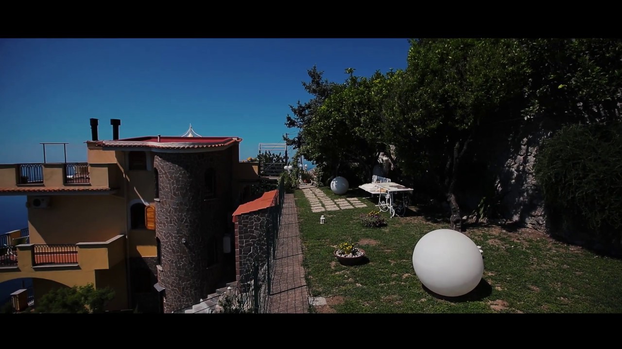 Amalfi Coast Furore il Mignale villa - YouTube