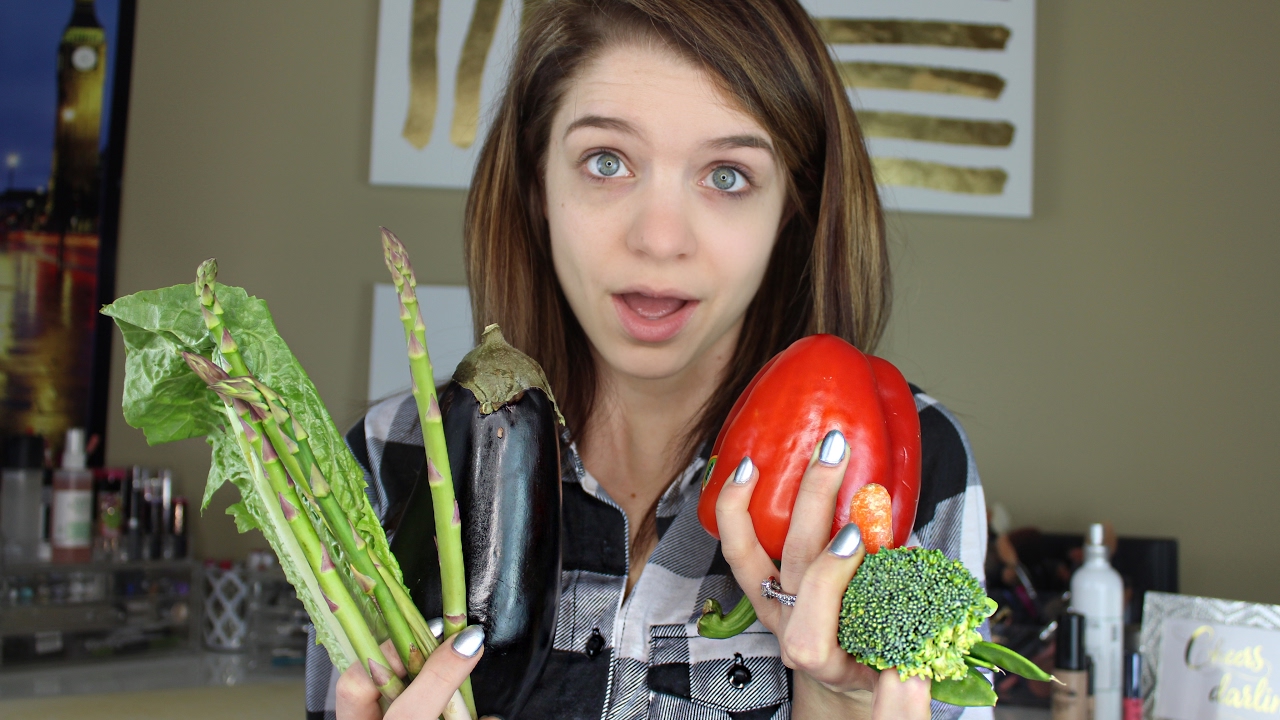 APPLYING MAKEUP USING ONLY VEGETABLES TAG - YouTube