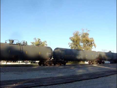 CP-247 thru Pewaukee, WI on 10-6-24 1x1x0 w/UP-6380 - CSX-916 13,988 ft 2.65 miles 39mph - YouTube