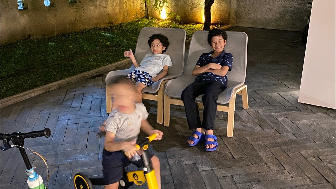 boooooooooooooooo - YouTube