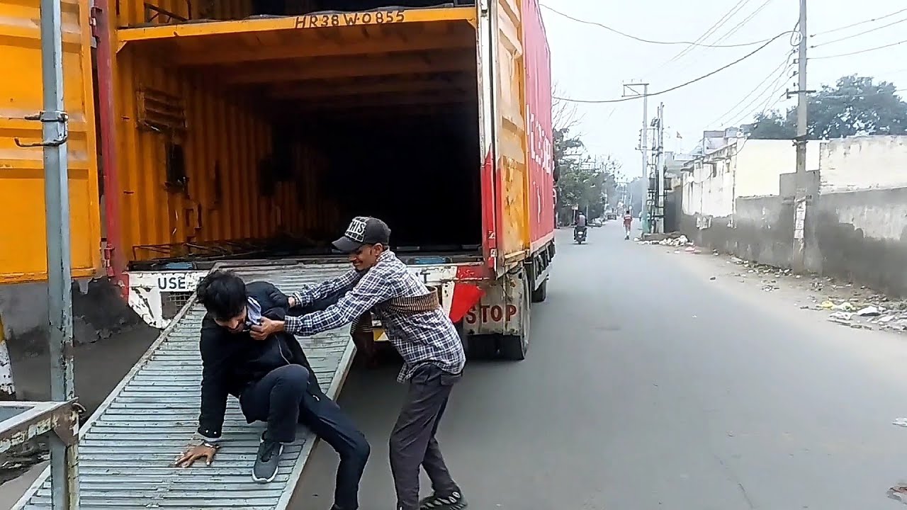 Unloading Activa😍| Funny Moments😂 | - YouTube