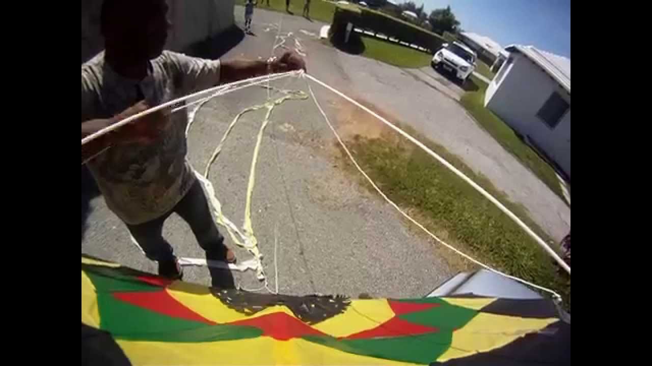 Good Friday- How it feels to be a Bermuda Kite! - YouTube