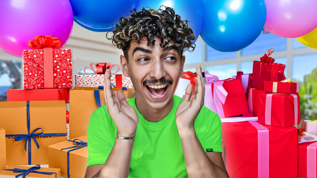فتحت هدايا عيد ميلادي ال 22 🎁 Youtube