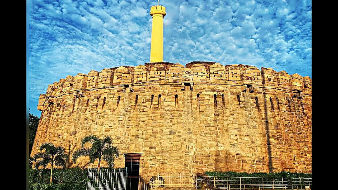 Zunaid and Eshaan_Konda Reddy Buruju_Latest_Visuals #2023 - YouTube