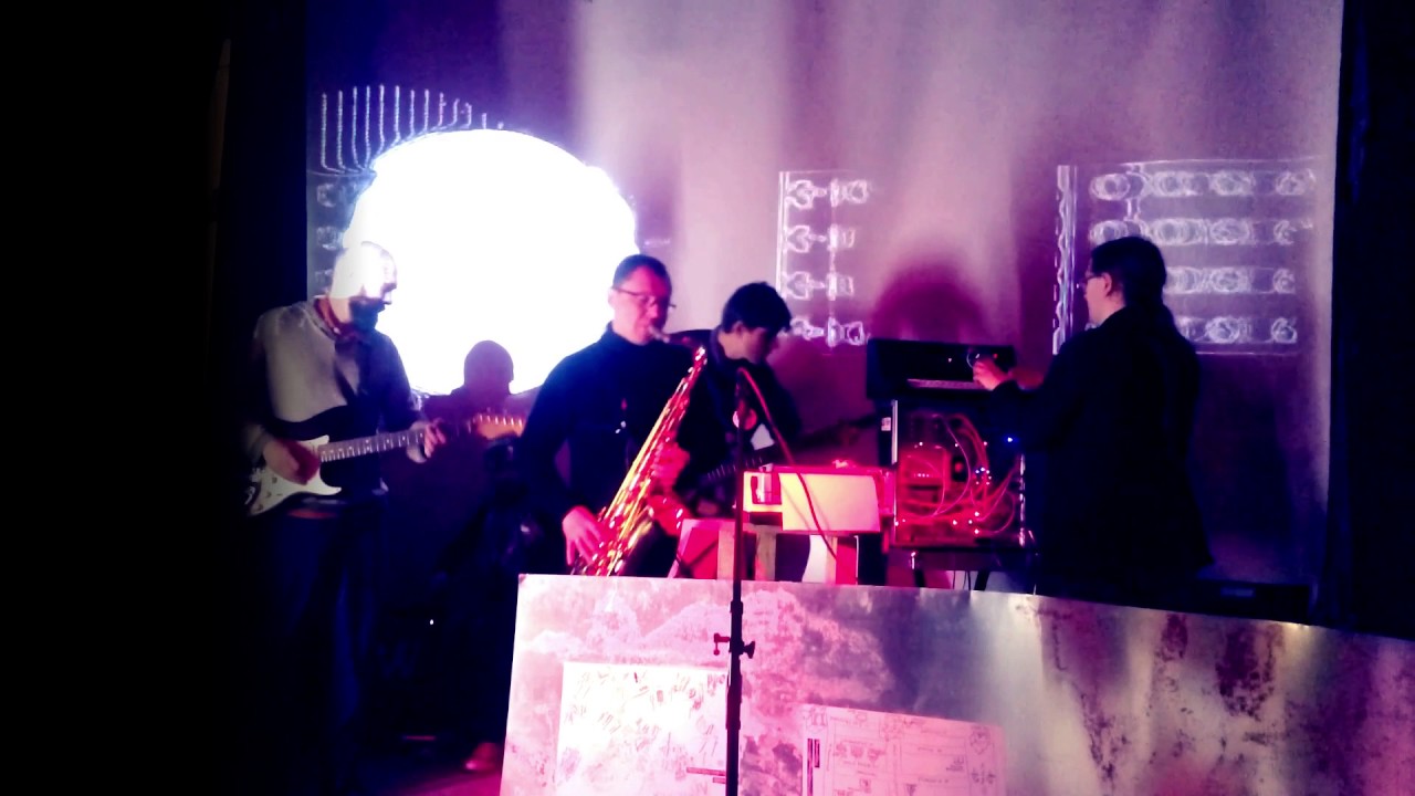 Paranoise Crew - Flaming apricot or iron bee - YouTube Music