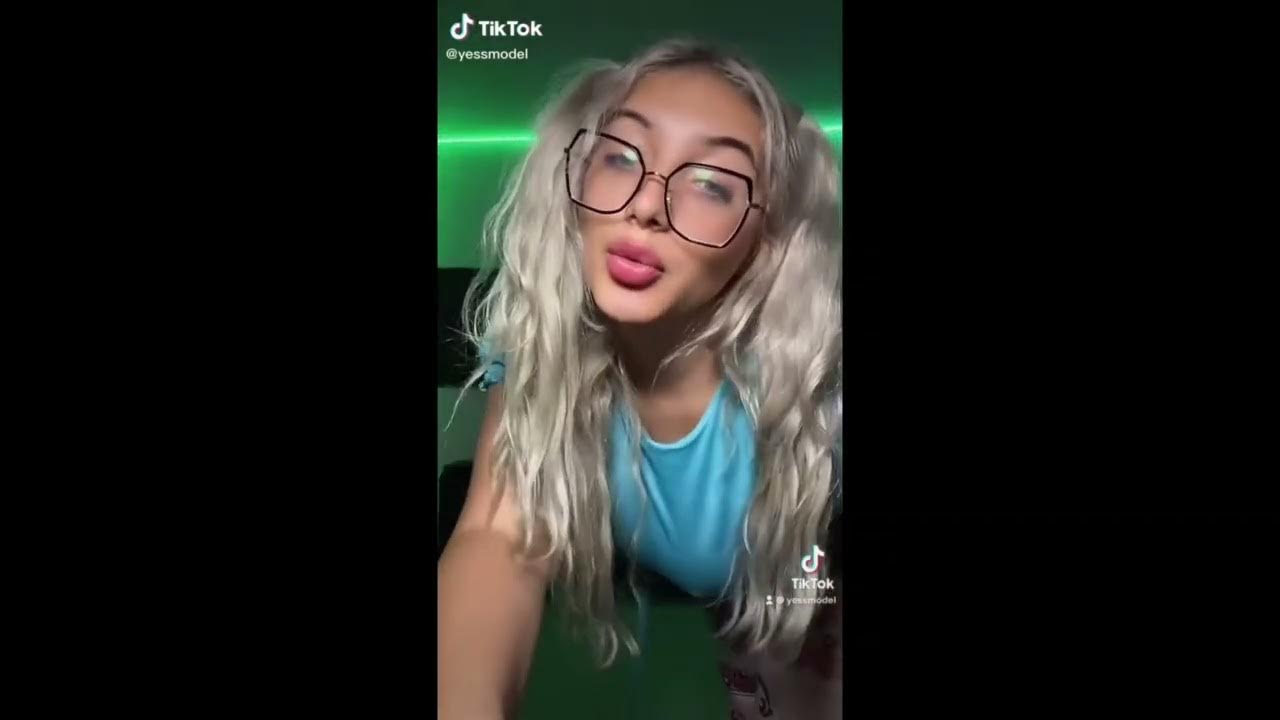 🔥hot Latina Twerk🔥 ️subscribe For Daily Videos🍑tiktok Boobs Youtube