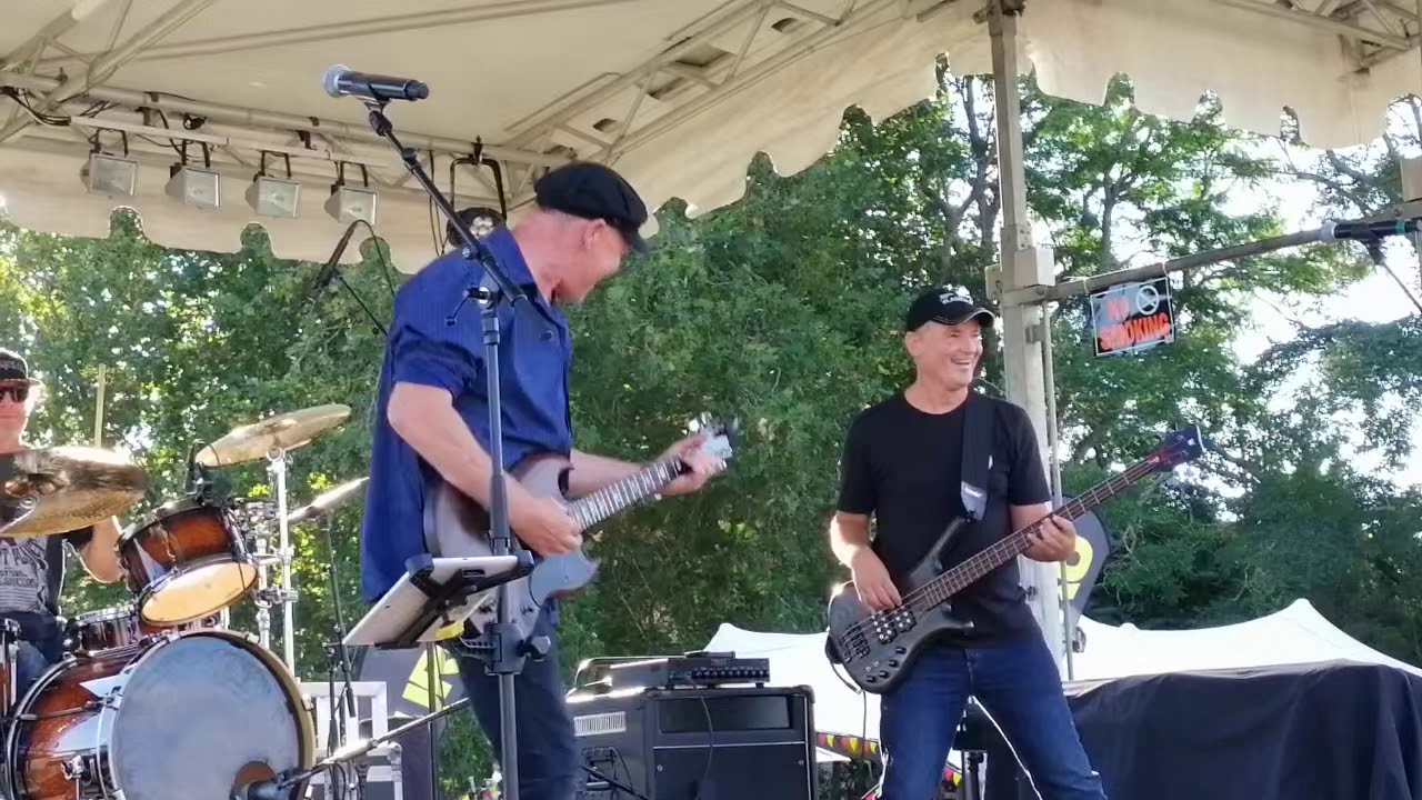 Long cool woman in a black dress - Tim Armstrong band - YouTube