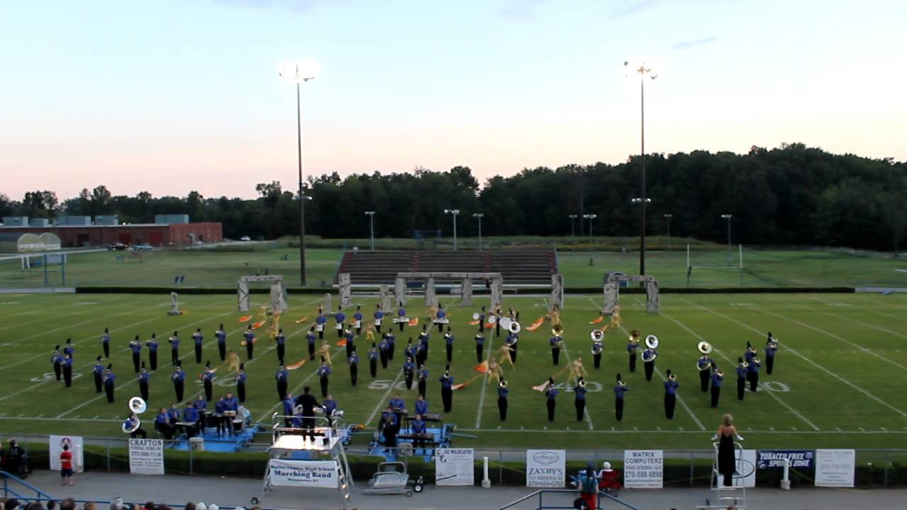 Butler County High School Marching Band at Franklin-Simpson 2011 - YouTube