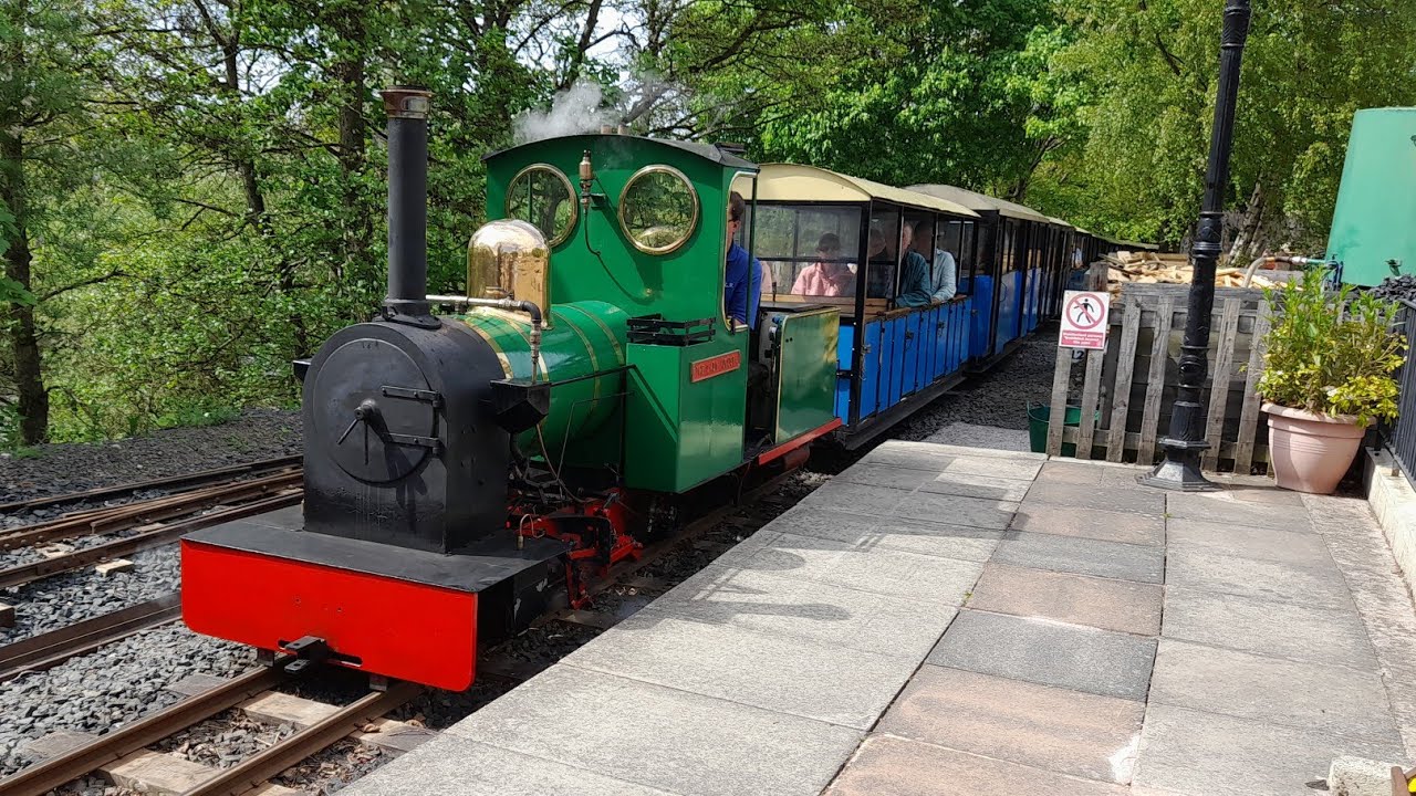 The Lady Augusta arrives at Heatherslaw on Wednesday 18th May 2022 ...