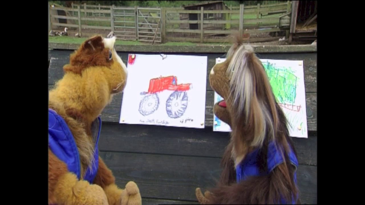 Tickle and Patch Farmyard Gallery with Chickens - YouTube