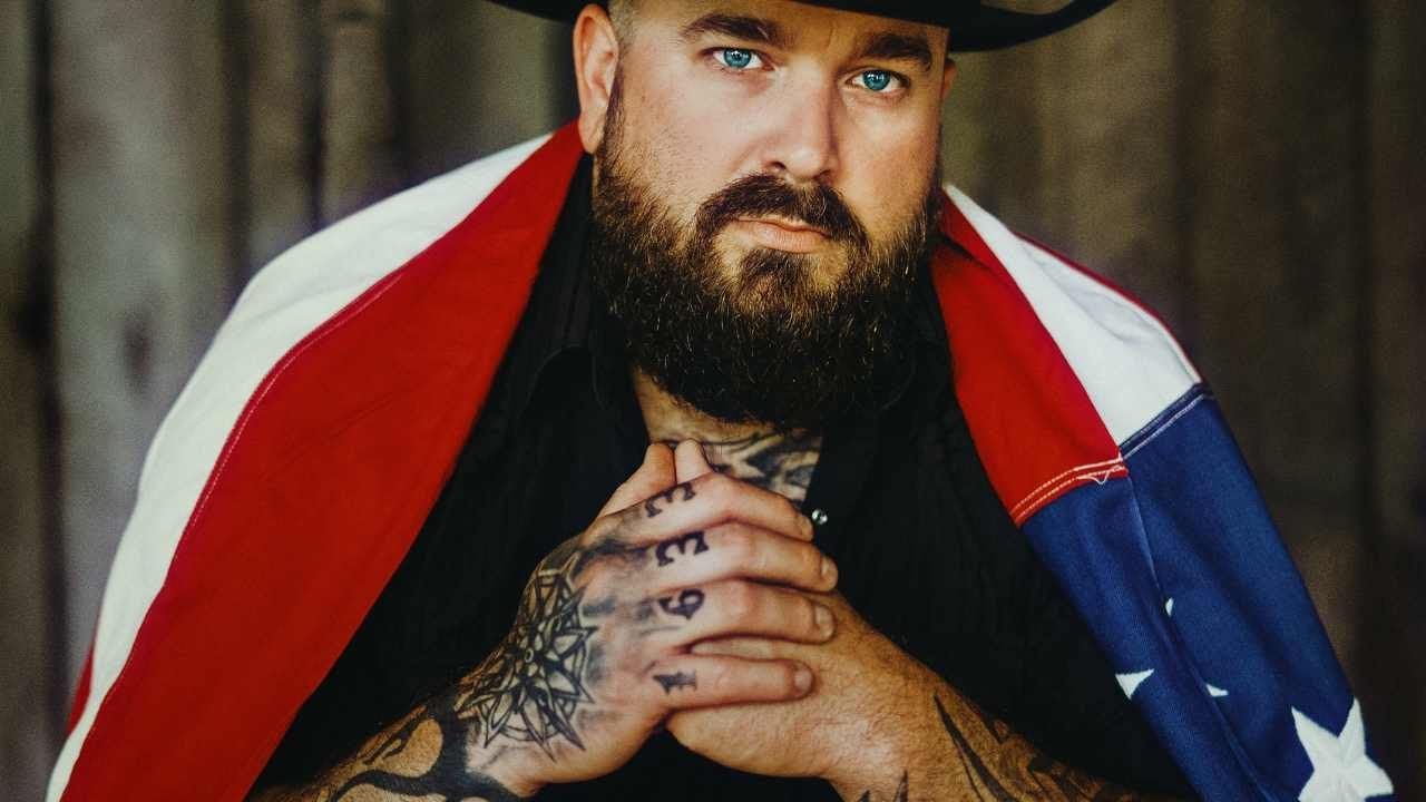 Luke Kelly - American Outlaw (Official Music Video) - YouTube