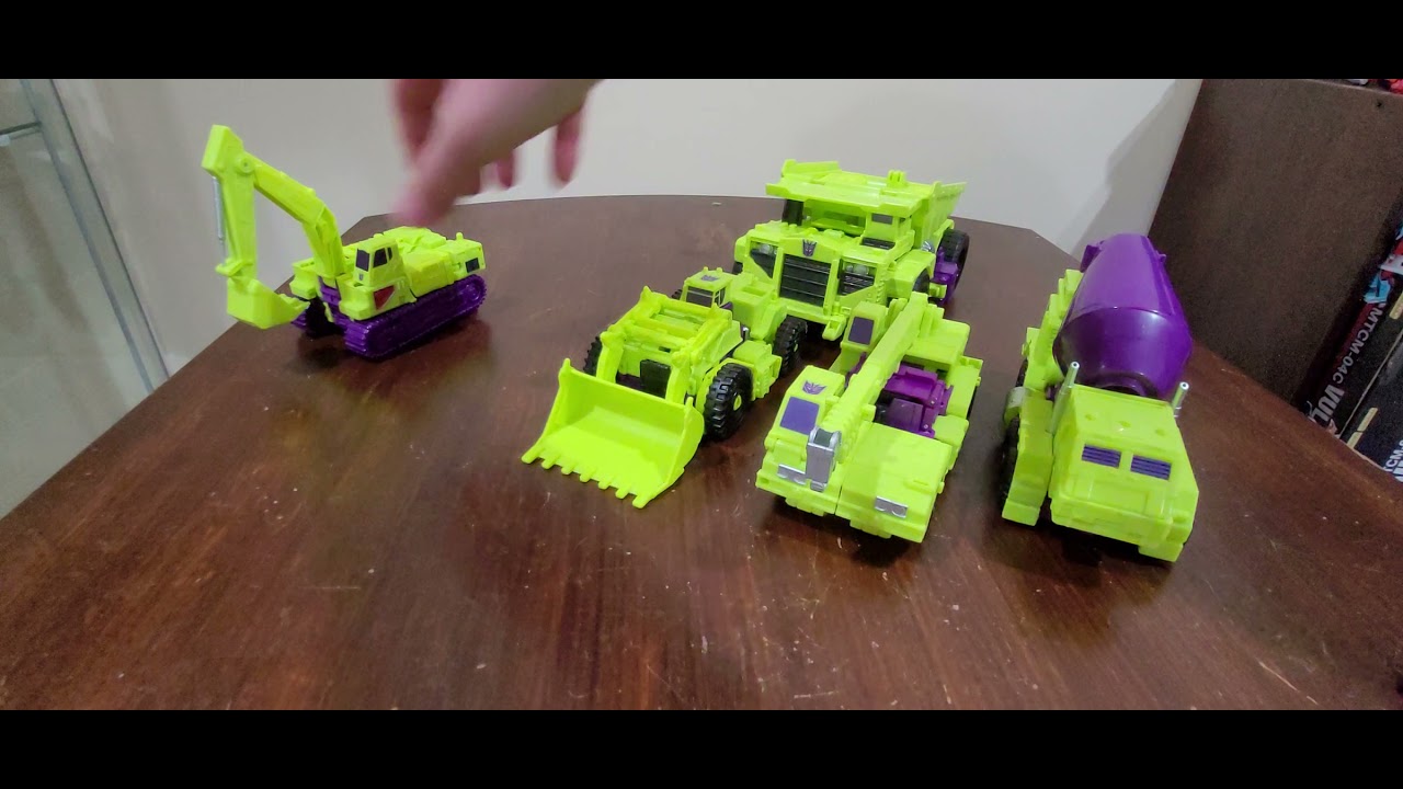 Transformers: Combiner Wars - Scrapper - YouTube