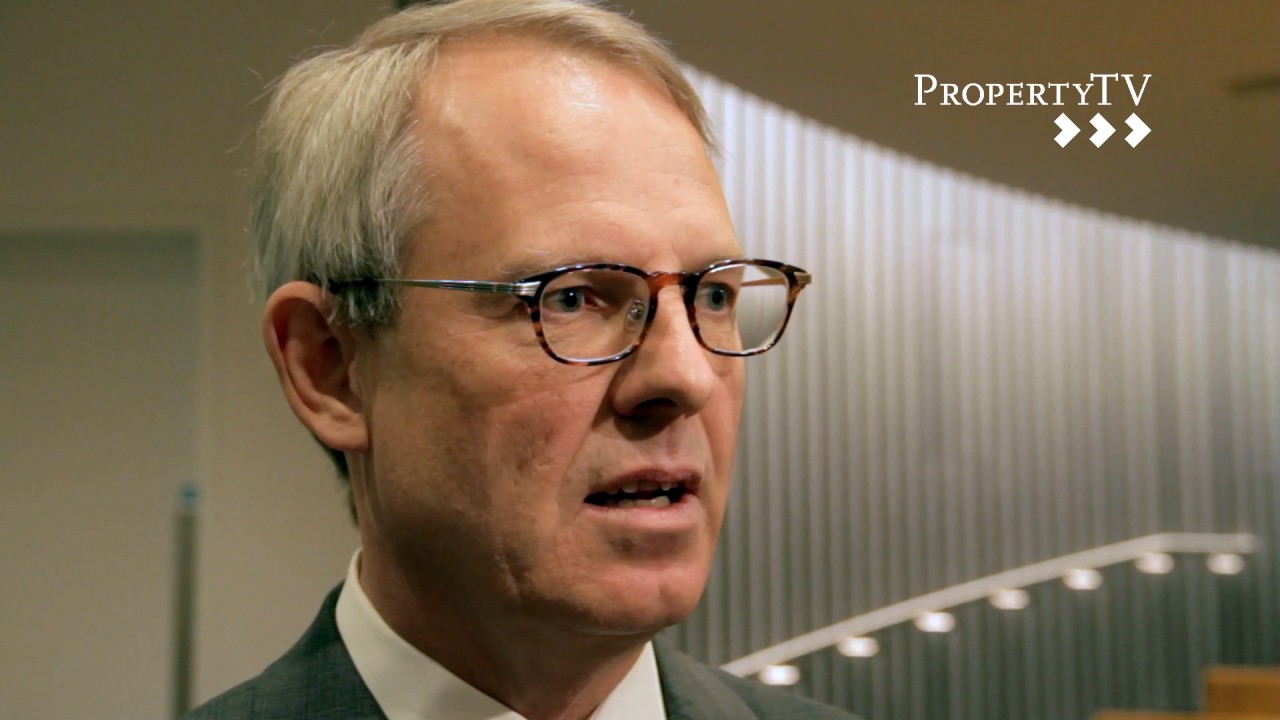 Thomas Wels, UBS Asset Management: Asian Capital - YouTube