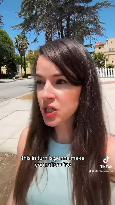 A secret RED FLAG you’re with a narcissist - YouTube