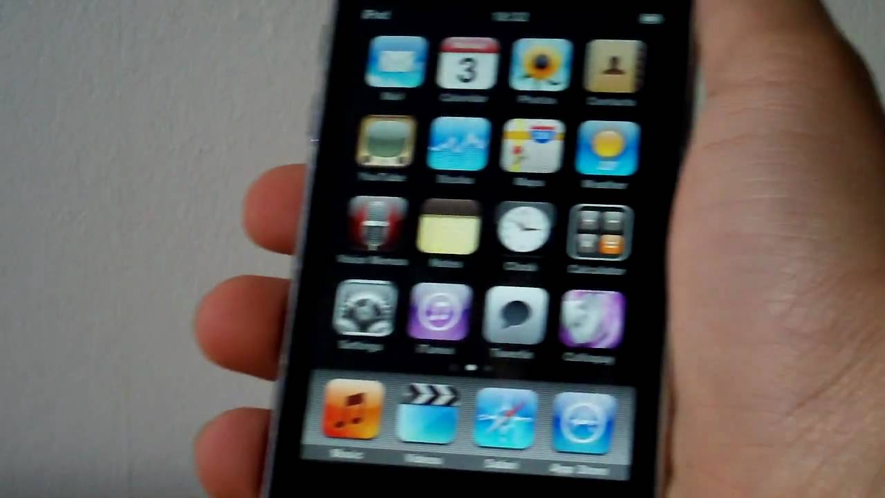 How To Take Screenshots With An iPod Touch / iPhone / iPad - YouTube