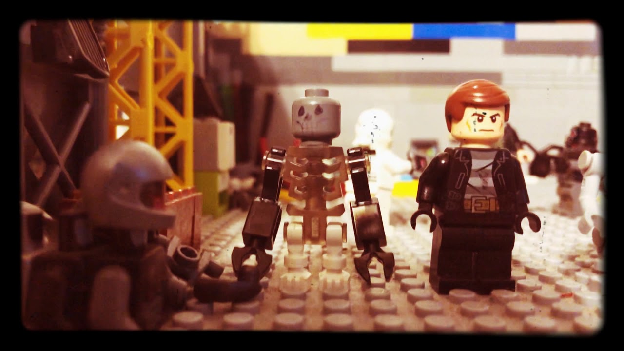 Custom LEGO robots - YouTube
