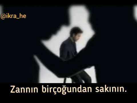 Birbirinizin gıybetini yapmayın. Herhangi biriniz ölü kardeşinin etini yemekten hoşlanır mı? |