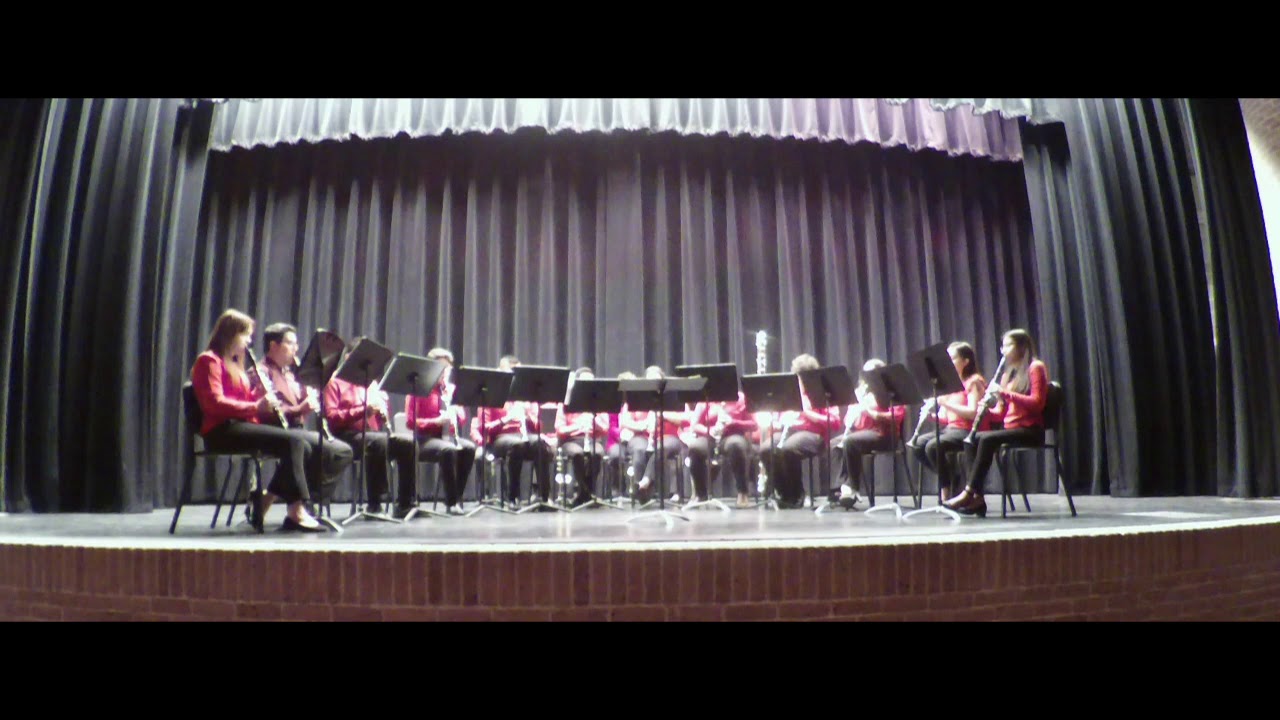 UTRGV Clarinet Ensemble: Rondo from Serenade No 10 Mozart:Pillin - YouTube