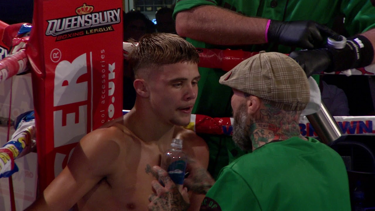 Boxing mace ruegg winning Queensbury national belt - YouTube