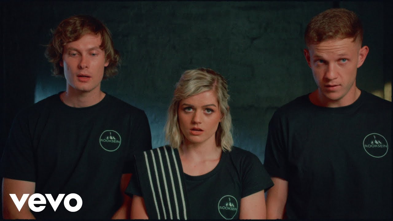 Rooksein - 10 Uit 10 (Official Music Video) - YouTube