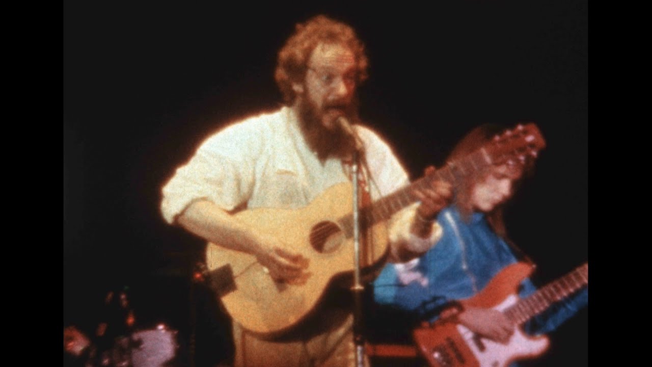 Jethro Tull live 1981 09 Skating Away - German Tour - YouTube